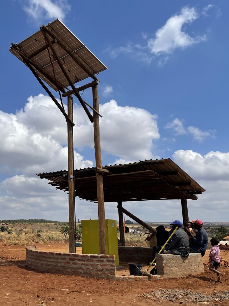 Solar Giraffe in Niassa and Inhambane - energypedia
